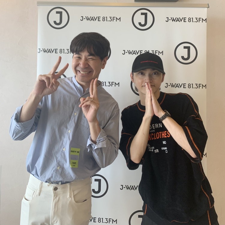 ARCHIVE | J-WAVE DIVE TO THE NEW WORLD : J-WAVE 81.3 FM