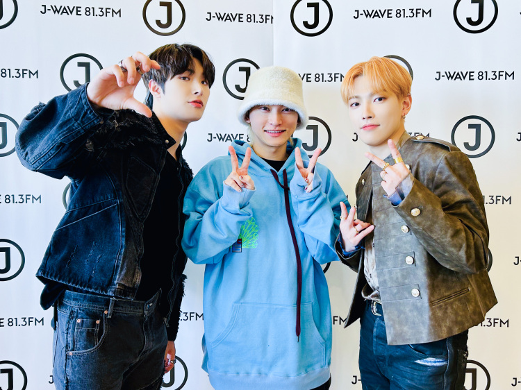 ARCHIVE | J-WAVE DIVE TO THE NEW WORLD : J-WAVE 81.3 FM