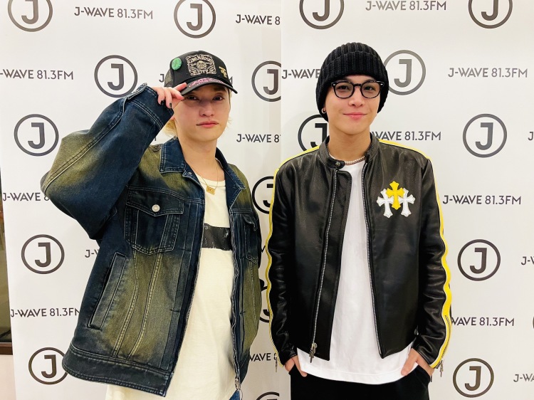 ARCHIVE | J-WAVE DIVE TO THE NEW WORLD : J-WAVE 81.3 FM