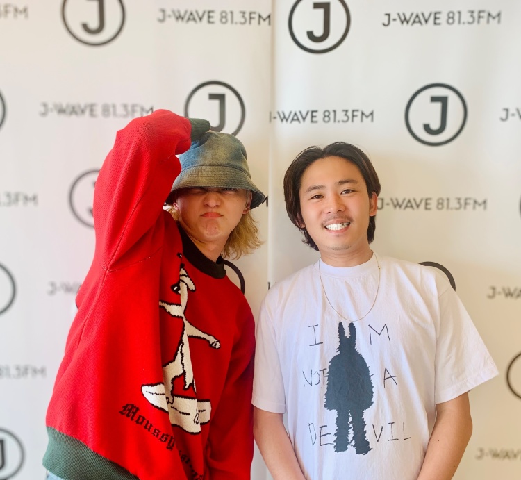 INFORMATION | DIVE TO THE NEW WORLD : J-WAVE 81.3 FM