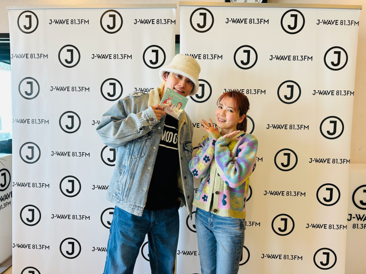 INFORMATION | DIVE TO THE NEW WORLD : J-WAVE 81.3 FM