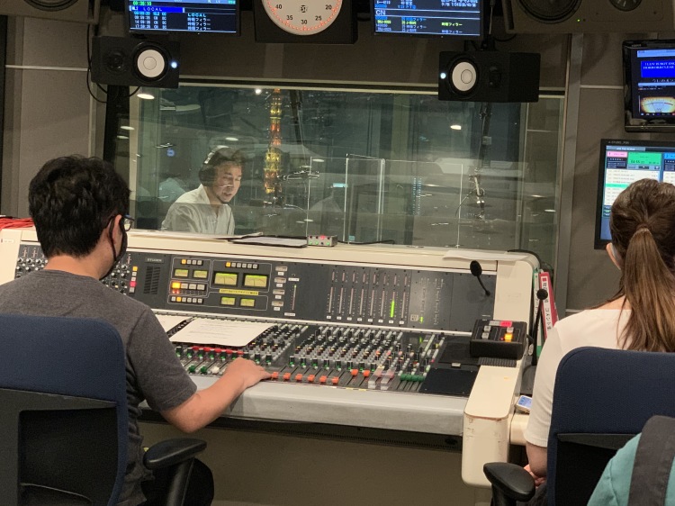 JAM THE WORLD : J-WAVE 81.3 FM RADIO