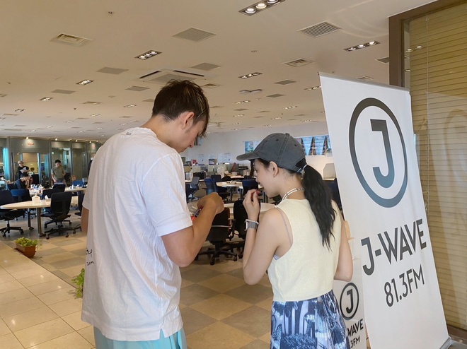 JENNI FROM THE BLOCKBUSTER｜J-WAVE POP OF THE WORLD